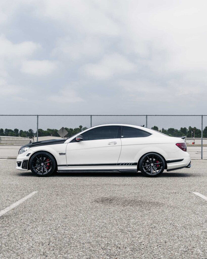 White Mercedes Benz C63 AMG - Brada Wheels