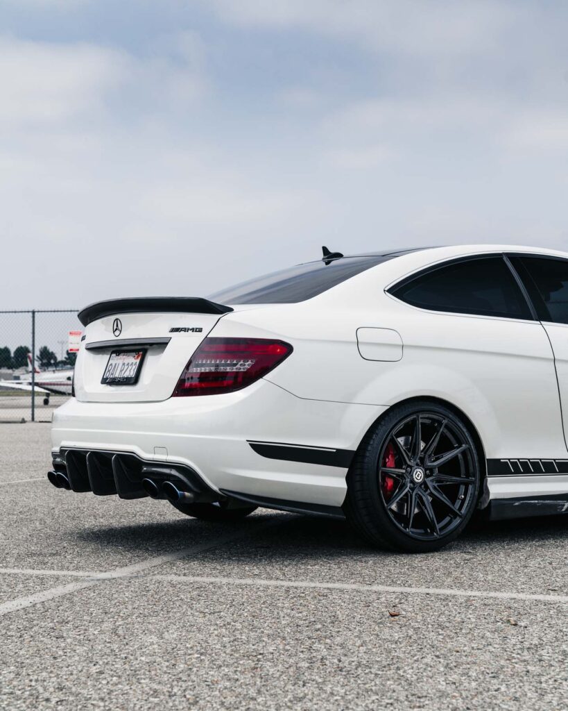 White Mercedes Benz C63 AMG - Brada Wheels